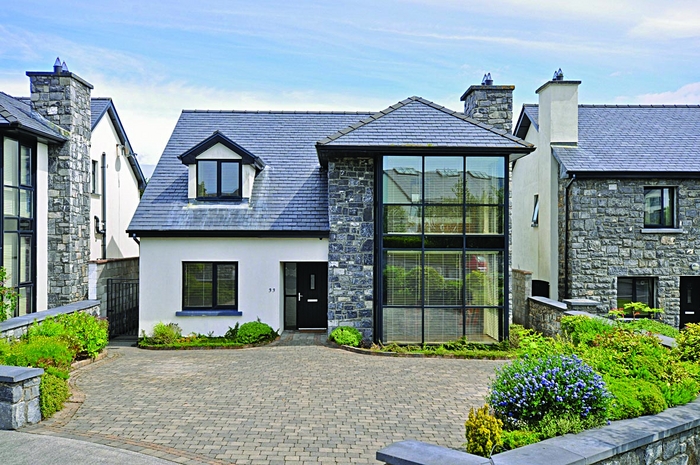 Advertiser.ie - Spacious detached family home in Barna