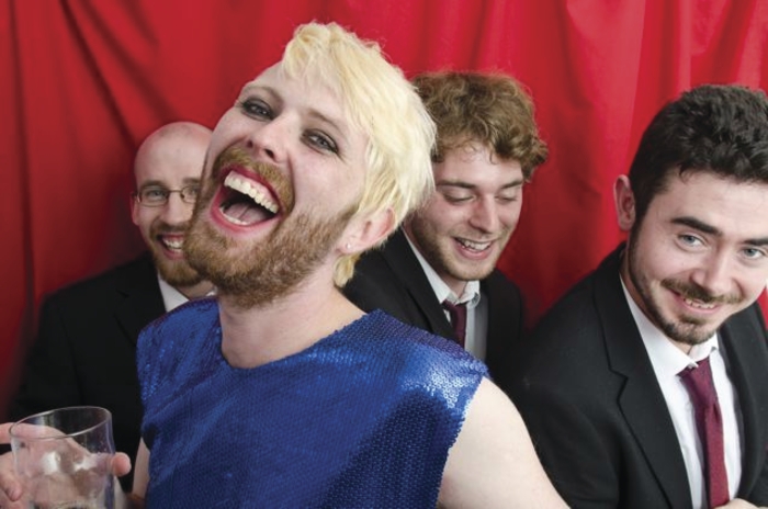 Advertiser.ie - Listen to stream of new Steven Sharpe single