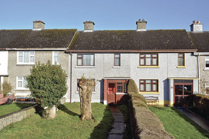 Advertiser.ie - Old Mervue offers broad appeal
