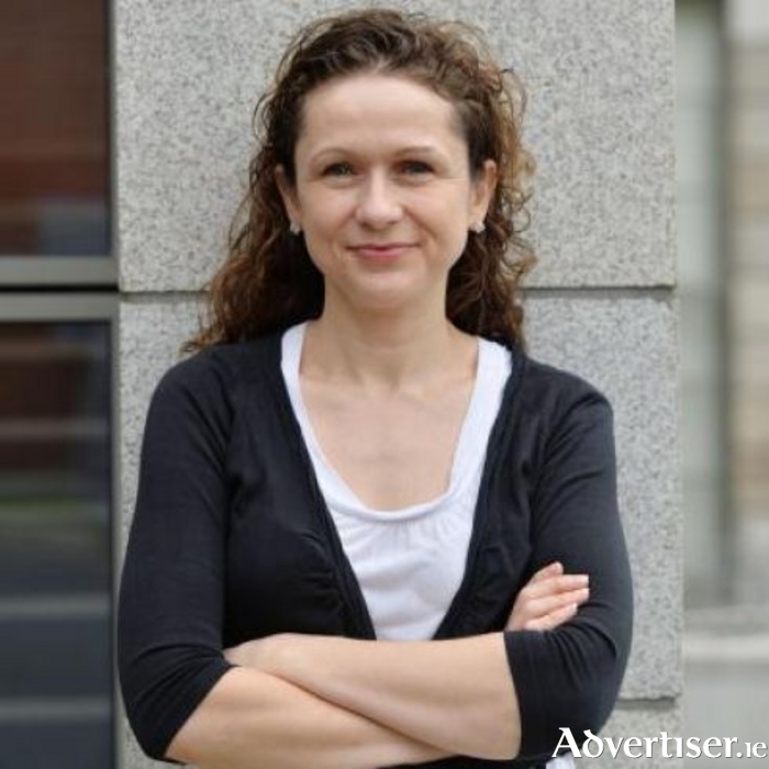 Advertiser.ie - The Irish Times' Kitty Holland to read in Galway