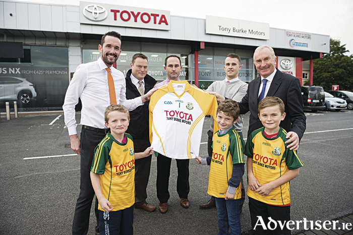 Advertiser.ie - Tony Burke Motors, Galway, wins Carzone.ie sponsorship ...