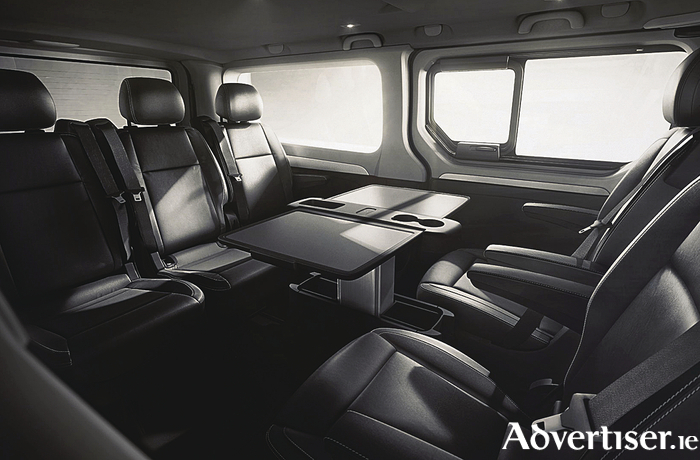 Advertiser.ie - Renault’s new premium level Trafic people carrier