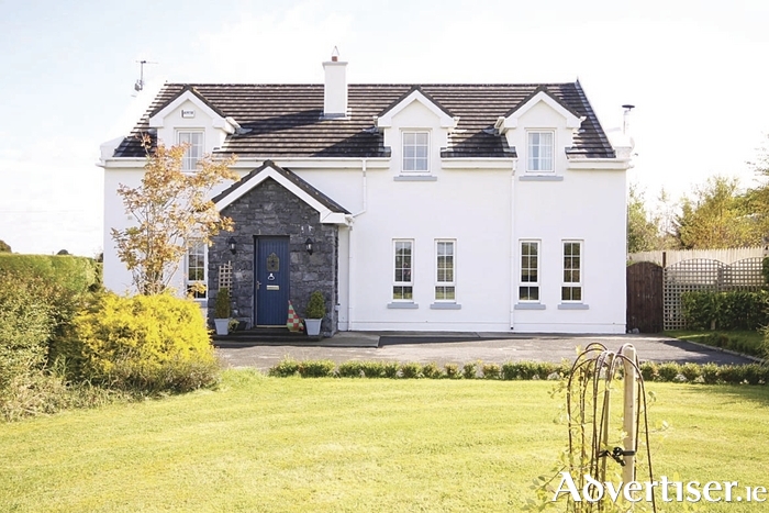 Advertiser.ie - Beautiful Clarinbridge family home in a countryside setting