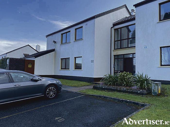 Advertiser.ie - Two bedroom apartment in Salthill