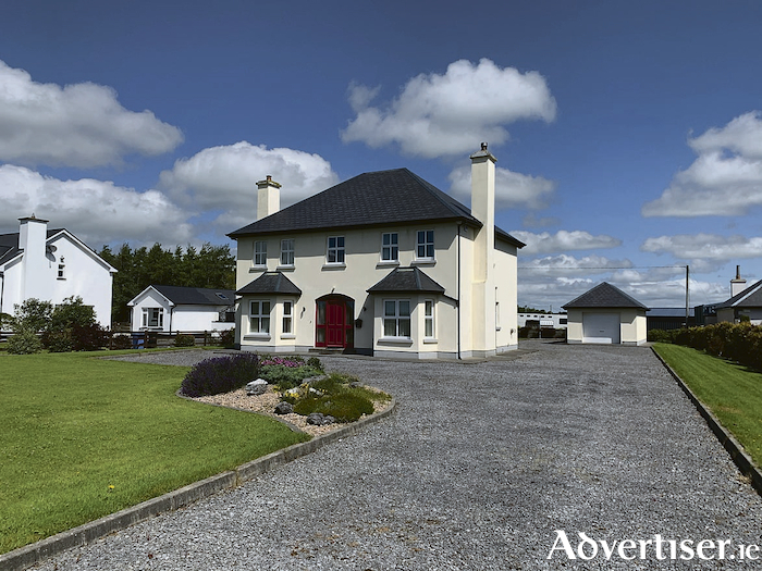 Advertiser.ie - Spacious family home in Corrandulla