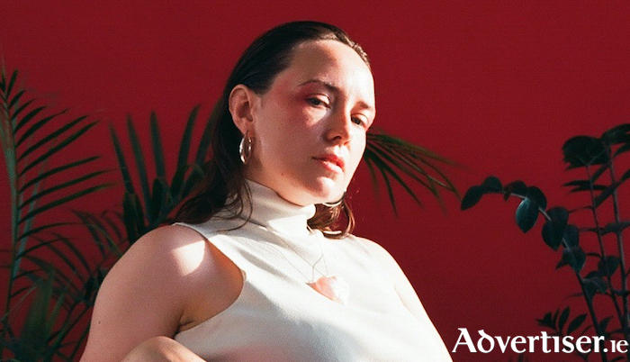 Advertiser.ie - EP Review: Laura Groves