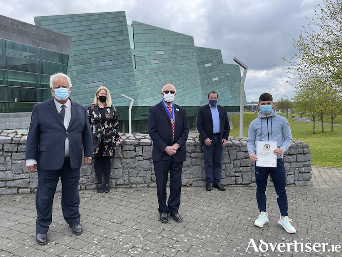 Advertiser.ie - GMIT engineering student is CABE Student of the Year