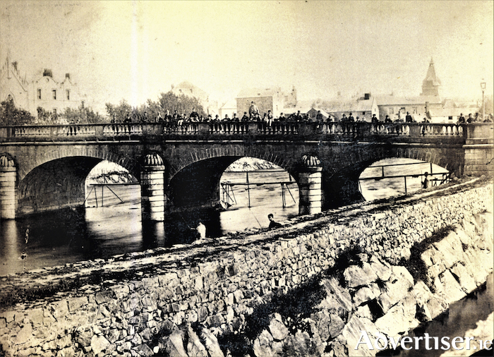 Advertiser.ie - The Salmon Weir Bridge