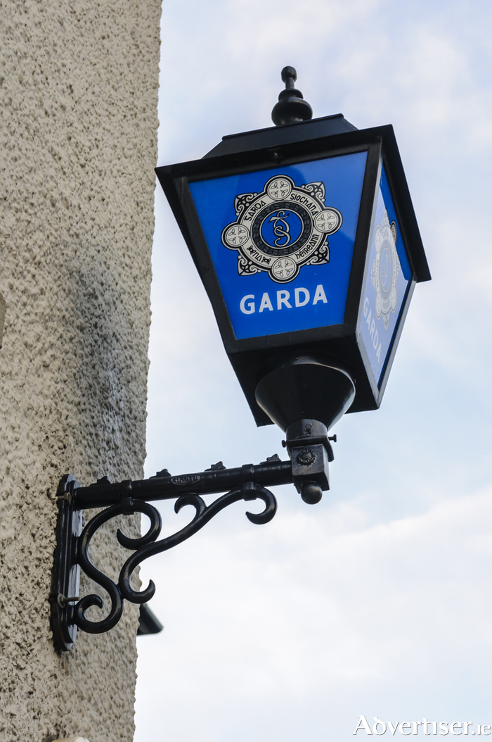 Advertiser.ie - Man arrested following €35,000 cocaine discovery in Galway