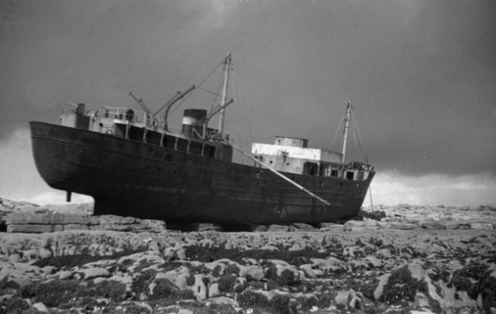Advertiser.ie - The story behind Inis Oirr's Plassey Shipwreck